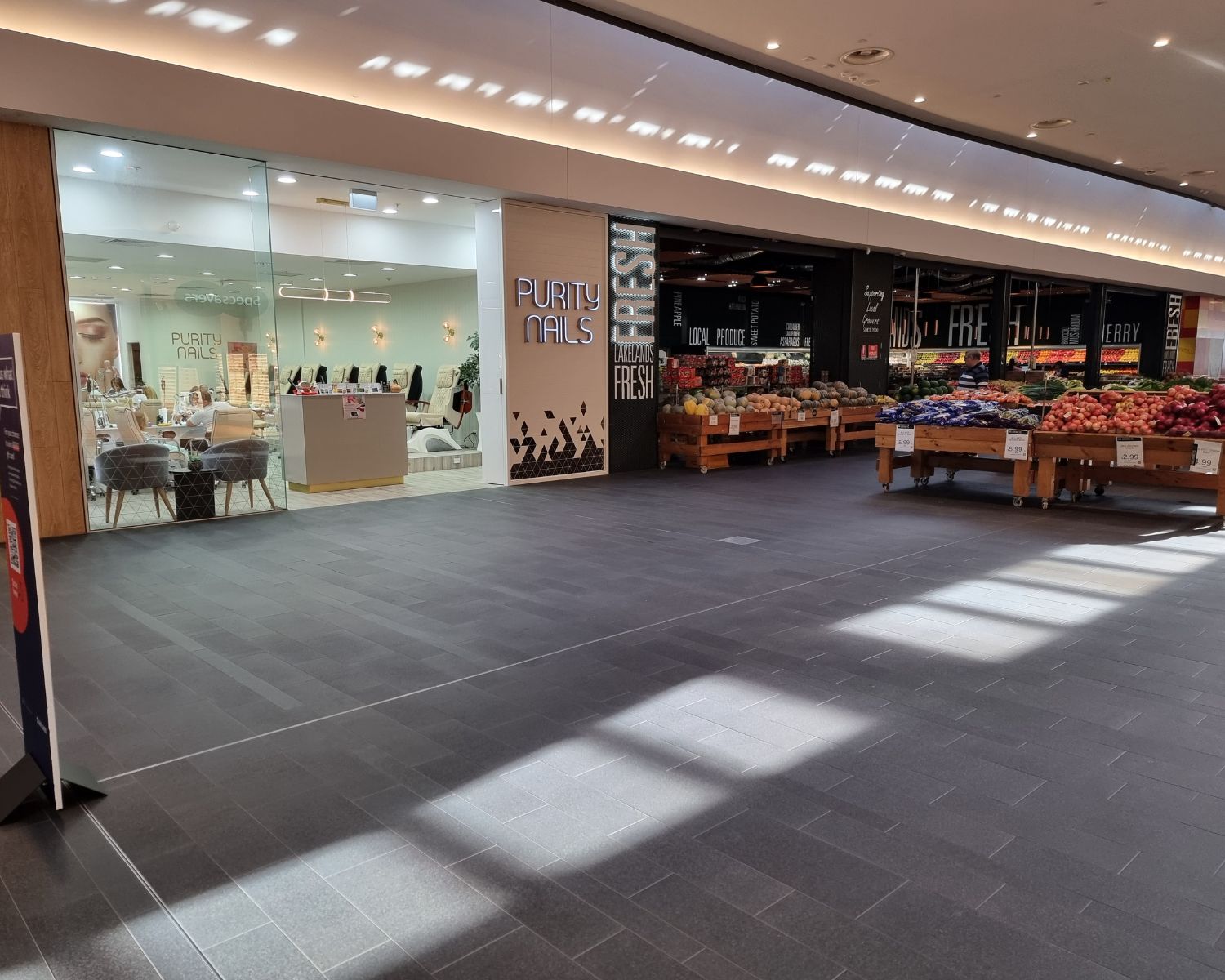 CBREAU - LAKE - G - 003 Opp Purity Nails